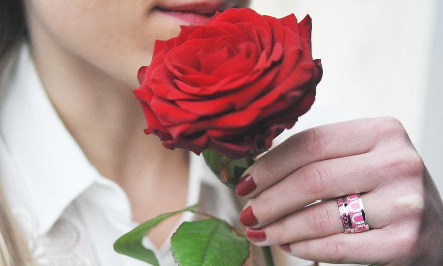 Volume 3: VALENTINE'S DAY GIFT GUIDE – DAVIDOR